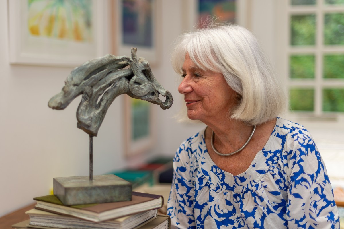 New award to commemorate renowned sculptor Heather Jansch – Gillian ...